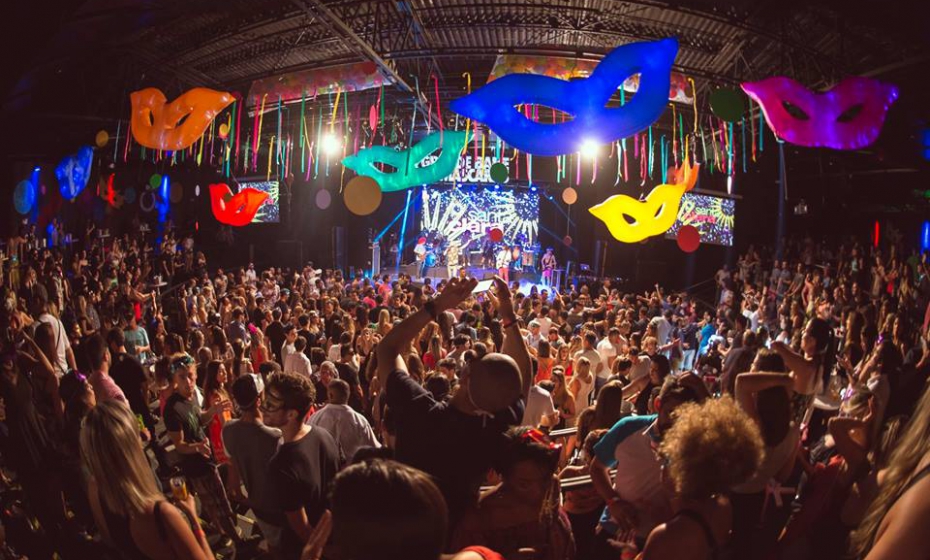 Festa: Samba de Santa Clara no Trabuca Bar - Giraí - São Paulo